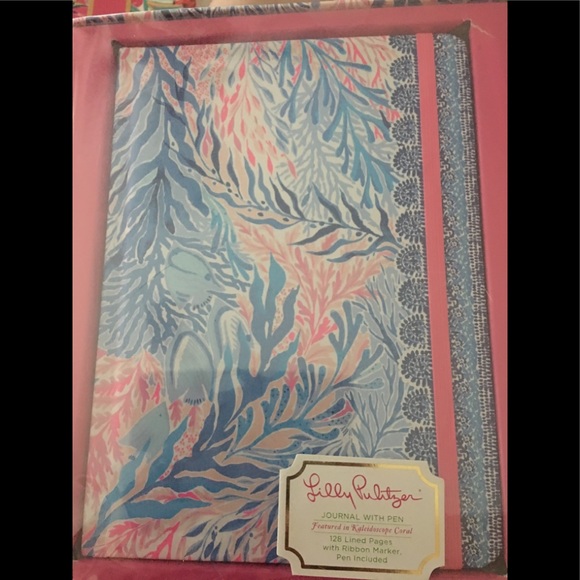 Lilly Pulitzer | Office | Nwt Lilly Pulitzer Journal And Pen Gift Set ...